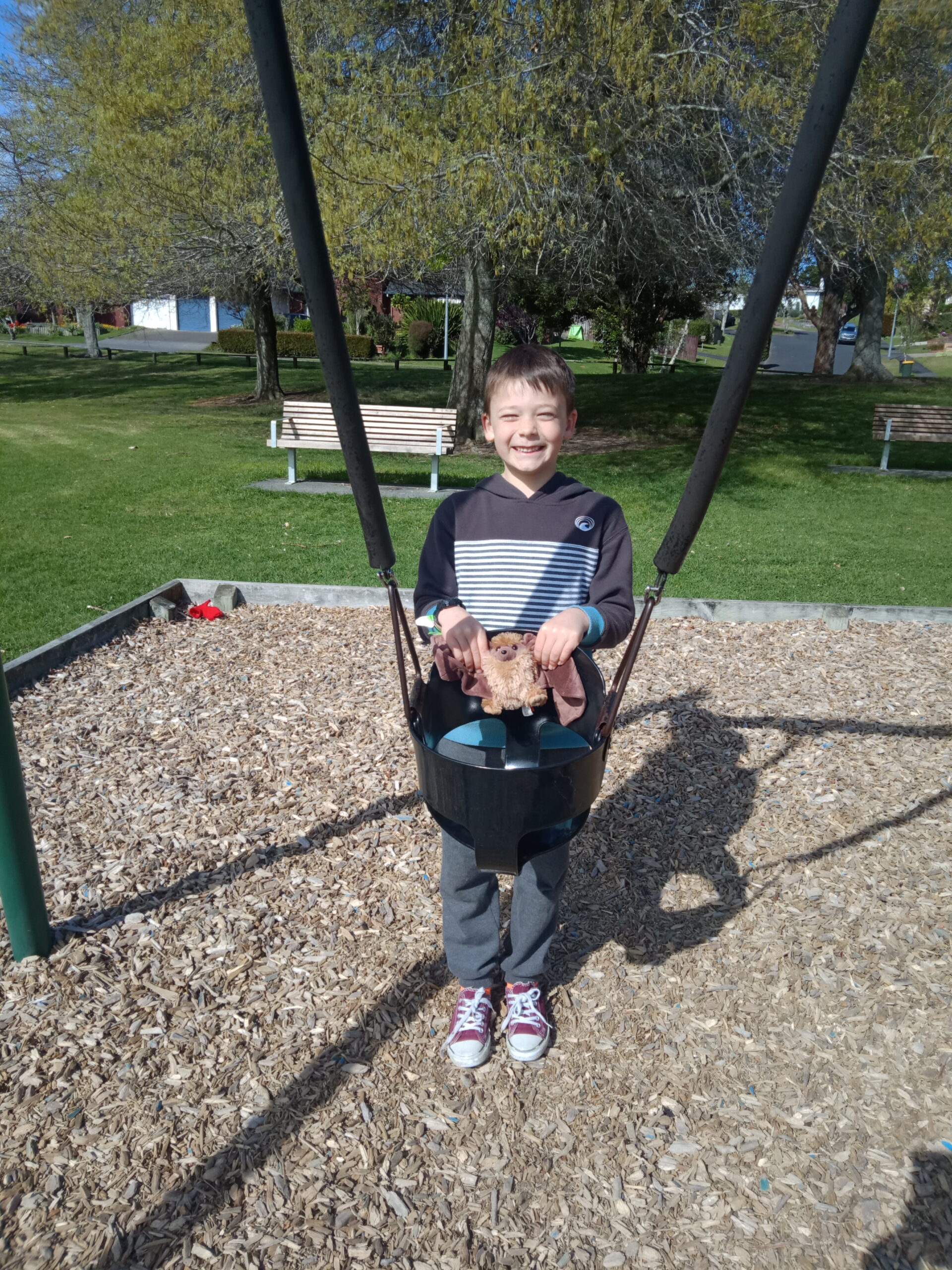 Polly Pekapeka visits Cade – Kiwi Conservation Club